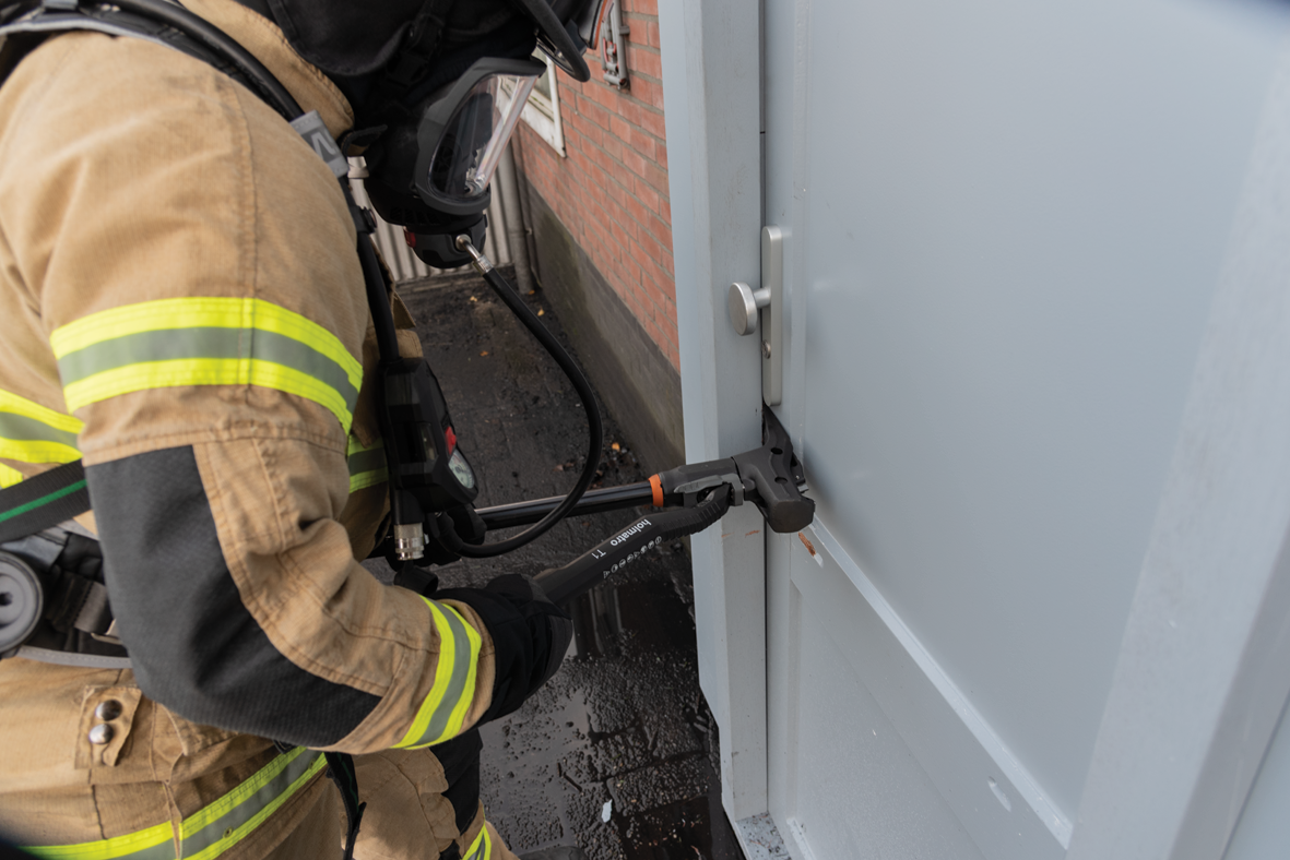 Forcible Entry Tool T1